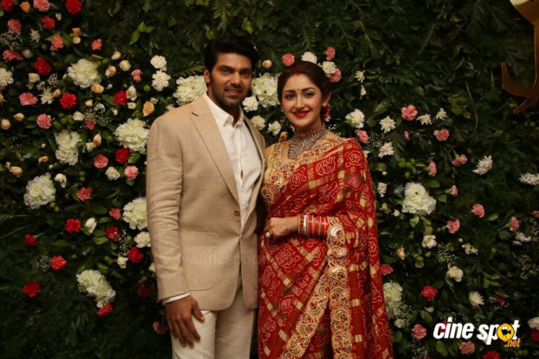 Arya And Sayyeshaa Wedding Reception Photos – Cinespot.net